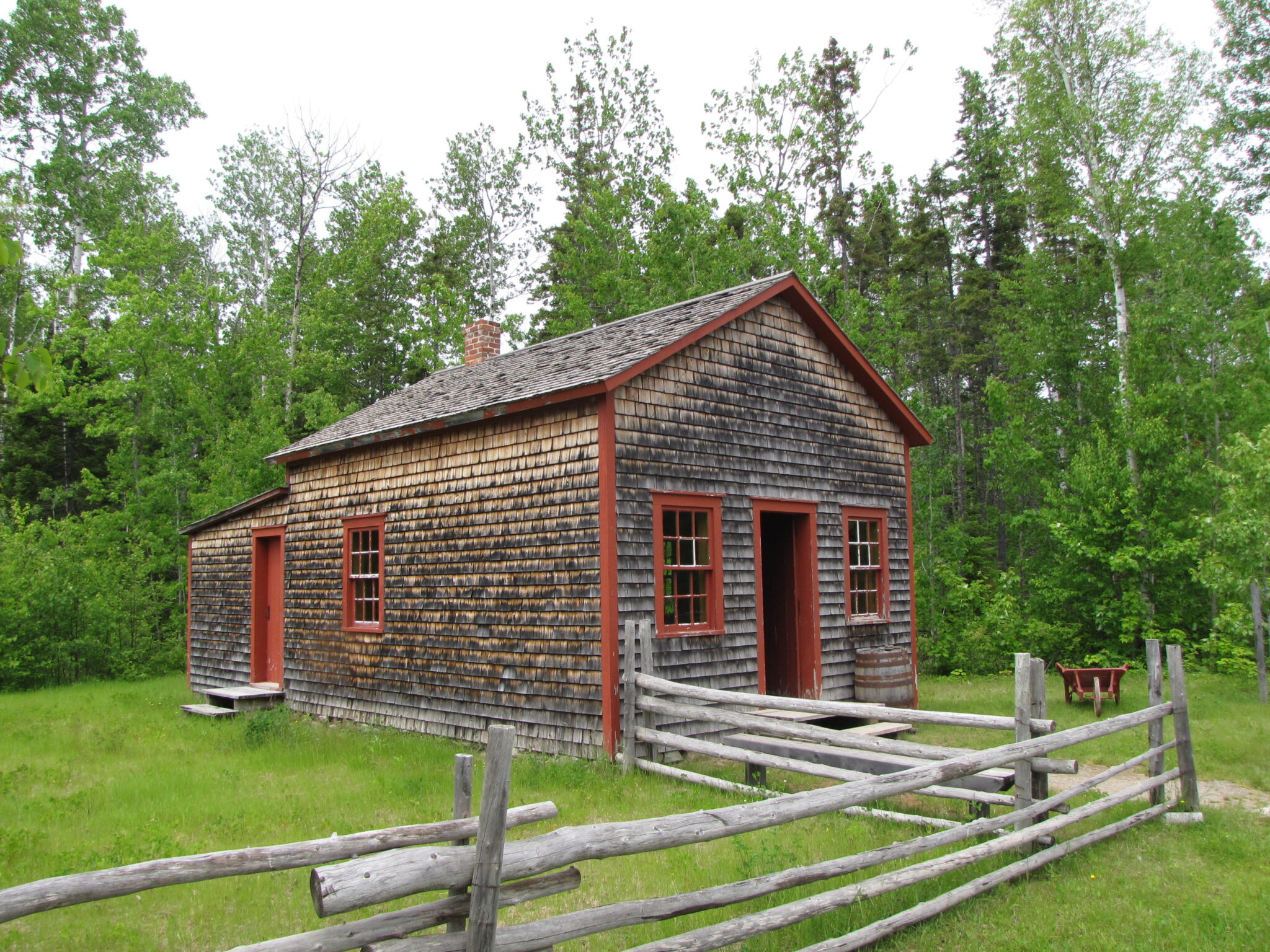 Explore the Historic Acadian Village Historic Site